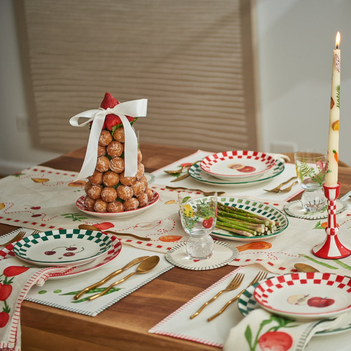 How to Set a Dreamy Table with Tips from @brass__tacks' Lisa Przystup ...